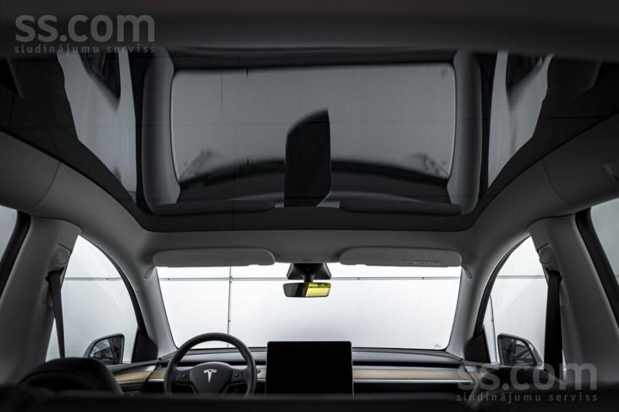 Melns Tesla Model Y 2022 Rīga, ar dzinēja tilpumu 0.00 L un nobraukumu 39 tūkst. km par 34990 €, foto 17 vietnē AUTOMOTO.COM.LV