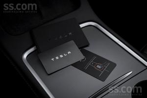 Melns Tesla Model Y 2022 Rīga, ar dzinēja tilpumu 0.00 L un nobraukumu 39 tūkst. km par 34990 €, foto 31 vietnē AUTOMOTO.COM.LV