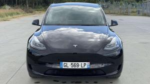 Black Tesla Model Y 2022 in Jonava, with an engine capacity of 0.00 L and mileage of 128 thousand km for 22650 €, photo 11 on AUTOMOTO.COM.LV