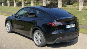 Melns Tesla Model Y 2022 Jonava, ar dzinēja tilpumu 0.00 L un nobraukumu 128 tūkst. km par 21800 €, foto 8 vietnē AUTOMOTO.COM.LV
