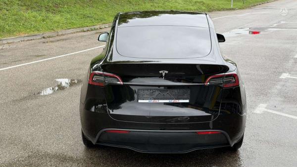 Melns Tesla Model Y 2022 Jonava, ar dzinēja tilpumu 0.00 L un nobraukumu 128 tūkst. km par 19750 €, foto 7 vietnē AUTOMOTO.COM.LV