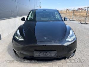 Black Tesla Model Y 2023 in Parnu, with an engine capacity of 0.00 L and mileage of 45 thousand km for 34990 €, photo 3 on AUTOMOTO.COM.LV
