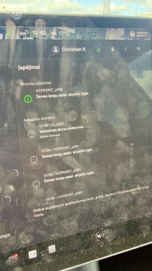 Black Tesla Model Y 2023 in Siauliai, with an engine capacity of 0.00 L and mileage of 92 thousand km for 28400 €, photo 20 on AUTOMOTO.COM.LV