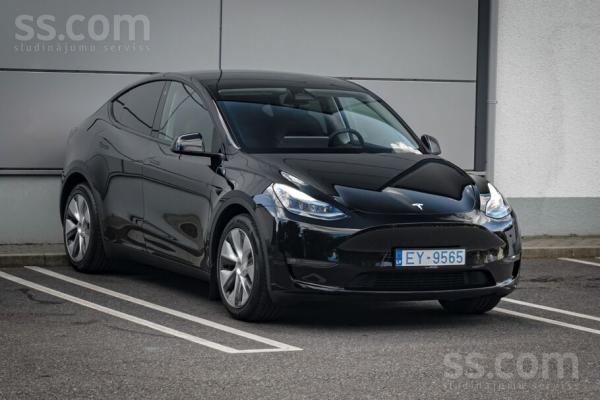 Melns Tesla Model Y 2023 Rīga, ar dzinēja tilpumu 0.00 L un nobraukumu 36 tūkst. km par 36950 €, foto 3 vietnē AUTOMOTO.COM.LV