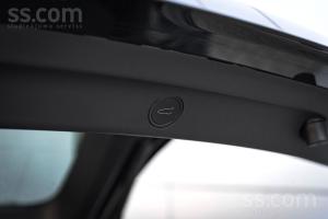 Black Tesla Model Y 2023 in Riga, with an engine capacity of 0.00 L and mileage of 36 thousand km for 36950 €, photo 10 on AUTOMOTO.COM.LV