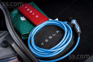 Black Tesla Model Y 2023 in Riga, with an engine capacity of 0.00 L and mileage of 36 thousand km for 36950 €, photo 11 on AUTOMOTO.COM.LV