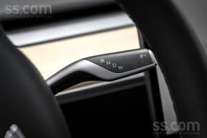 Black Tesla Model Y 2023 in Riga, with an engine capacity of 0.00 L and mileage of 36 thousand km for 36950 €, photo 22 on AUTOMOTO.COM.LV