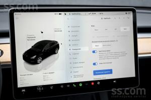 Black Tesla Model Y 2023 in Riga, with an engine capacity of 0.00 L and mileage of 36 thousand km for 36950 €, photo 26 on AUTOMOTO.COM.LV