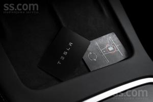 Black Tesla Model Y 2023 in Riga, with an engine capacity of 0.00 L and mileage of 36 thousand km for 36950 €, photo 31 on AUTOMOTO.COM.LV