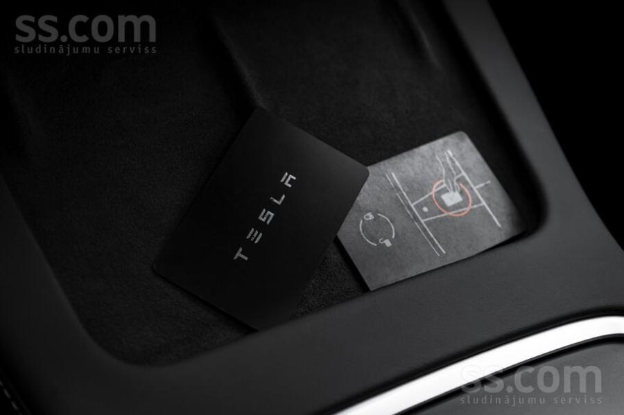 Black Tesla Model Y 2023 in Riga, with an engine capacity of 0.00 L and mileage of 36 thousand km for 36950 €, photo 31 on AUTOMOTO.COM.LV