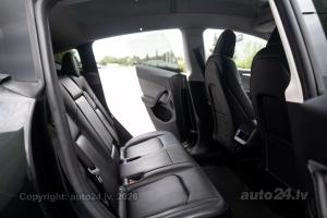 Melns Tesla Model Y 2023 Tallina, ar dzinēja tilpumu 0.00 L un nobraukumu 261 tūkst. km par 15500 €, foto 10 vietnē AUTOMOTO.COM.LV