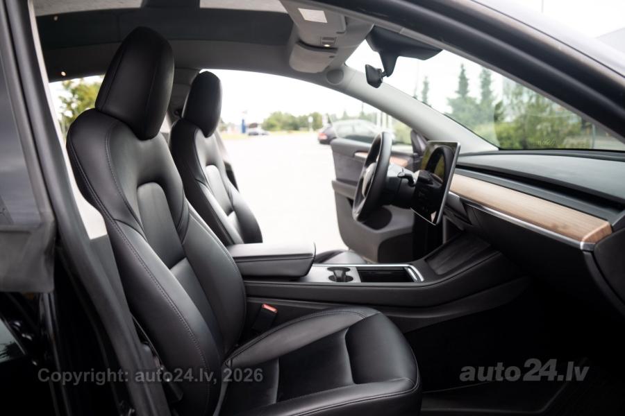 Melns Tesla Model Y 2023 Tallina, ar dzinēja tilpumu 0.00 L un nobraukumu 261 tūkst. km par 15500 €, foto 11 vietnē AUTOMOTO.COM.LV