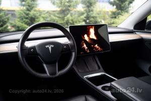 Melns Tesla Model Y 2023 Tallina, ar dzinēja tilpumu 0.00 L un nobraukumu 261 tūkst. km par 15500 €, foto 13 vietnē AUTOMOTO.COM.LV