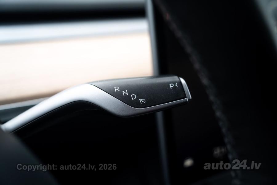 Melns Tesla Model Y 2023 Tallina, ar dzinēja tilpumu 0.00 L un nobraukumu 261 tūkst. km par 15500 €, foto 14 vietnē AUTOMOTO.COM.LV