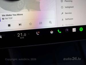 Melns Tesla Model Y 2023 Tartu, ar dzinēja tilpumu 0.00 L un nobraukumu 57 tūkst. km par 39500 €, foto 20 vietnē AUTOMOTO.COM.LV