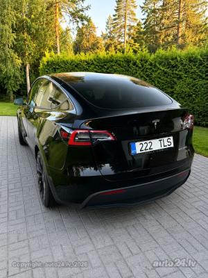 Melns Tesla Model Y 2023 Tallina, ar dzinēja tilpumu 0.00 L un nobraukumu 54 tūkst. km par 40000 €, foto  vietnē AUTOMOTO.COM.LV