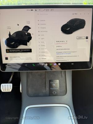 Melns Tesla Model Y 2023 Tallina, ar dzinēja tilpumu 0.00 L un nobraukumu 54 tūkst. km par 40000 €, foto 4 vietnē AUTOMOTO.COM.LV