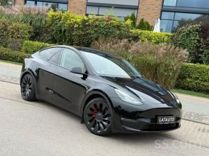 Melns Tesla Model Y 2023 Rīga, ar dzinēja tilpumu 0.00 L un nobraukumu 116 tūkst. km par 33995 €, foto  vietnē AUTOMOTO.COM.LV