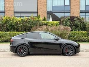 Melns Tesla Model Y 2023 Rīga, ar dzinēja tilpumu 0.00 L un nobraukumu 116 tūkst. km par 33995 €, foto 6 vietnē AUTOMOTO.COM.LV