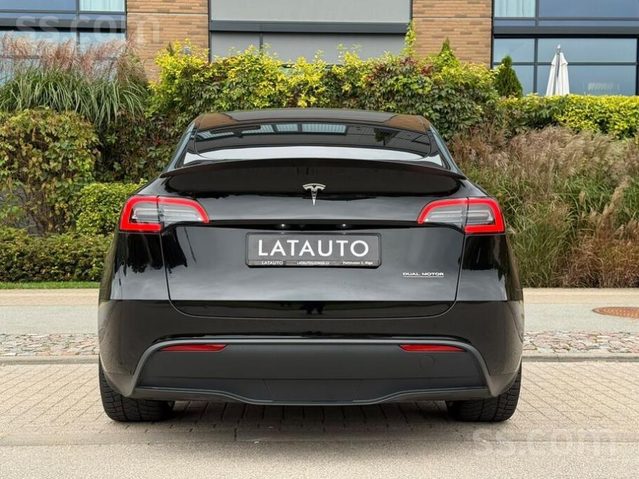 Melns Tesla Model Y 2023 Rīga, ar dzinēja tilpumu 0.00 L un nobraukumu 116 tūkst. km par 33995 €, foto 9 vietnē AUTOMOTO.COM.LV