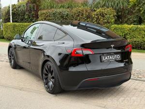 Melns Tesla Model Y 2023 Rīga, ar dzinēja tilpumu 0.00 L un nobraukumu 116 tūkst. km par 33995 €, foto 10 vietnē AUTOMOTO.COM.LV