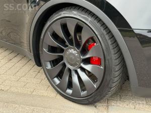 Melns Tesla Model Y 2023 Rīga, ar dzinēja tilpumu 0.00 L un nobraukumu 116 tūkst. km par 33995 €, foto 12 vietnē AUTOMOTO.COM.LV