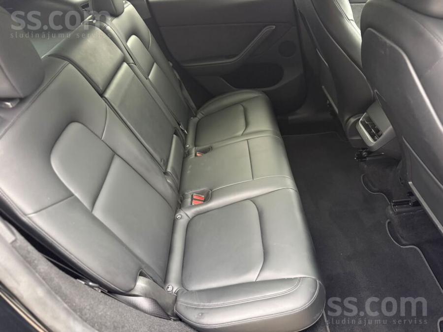 Melns Tesla Model Y 2023 Rīga, ar dzinēja tilpumu 0.00 L un nobraukumu 116 tūkst. km par 33995 €, foto 25 vietnē AUTOMOTO.COM.LV