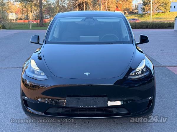 Melns Tesla Model Y 2024 Tallina, ar dzinēja tilpumu 0.00 L un nobraukumu 53 tūkst. km par 40900 €, foto 3 vietnē AUTOMOTO.COM.LV