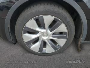 Melns Tesla Model Y 2024 Tallina, ar dzinēja tilpumu 0.00 L un nobraukumu 61 tūkst. km par 39990 €, foto 14 vietnē AUTOMOTO.COM.LV