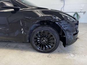 Melns Tesla Model Y 2024 Radviliškis, ar dzinēja tilpumu 0.00 L un nobraukumu 67 tūkst. km par 24986 €, foto 22 vietnē AUTOMOTO.COM.LV