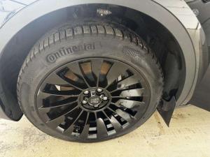 Melns Tesla Model Y 2024 Radviliškis, ar dzinēja tilpumu 0.00 L un nobraukumu 67 tūkst. km par 24986 €, foto 38 vietnē AUTOMOTO.COM.LV