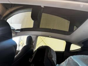 Melns Tesla Model Y 2024 Radviliškis, ar dzinēja tilpumu 0.00 L un nobraukumu 67 tūkst. km par 24744 €, foto 16 vietnē AUTOMOTO.COM.LV