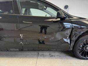 Melns Tesla Model Y 2024 Radviliškis, ar dzinēja tilpumu 0.00 L un nobraukumu 67 tūkst. km par 24744 €, foto 24 vietnē AUTOMOTO.COM.LV