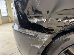 Melns Tesla Model Y 2024 Radviliškis, ar dzinēja tilpumu 0.00 L un nobraukumu 67 tūkst. km par 24744 €, foto 28 vietnē AUTOMOTO.COM.LV