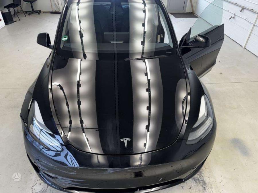 Melns Tesla Model Y 2024 Radviliškis, ar dzinēja tilpumu 0.00 L un nobraukumu 67 tūkst. km par 24744 €, foto 33 vietnē AUTOMOTO.COM.LV