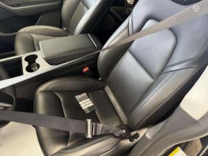Melns Tesla Model Y 2024 Radviliškis, ar dzinēja tilpumu 0.00 L un nobraukumu 67 tūkst. km par 24744 €, foto 37 vietnē AUTOMOTO.COM.LV