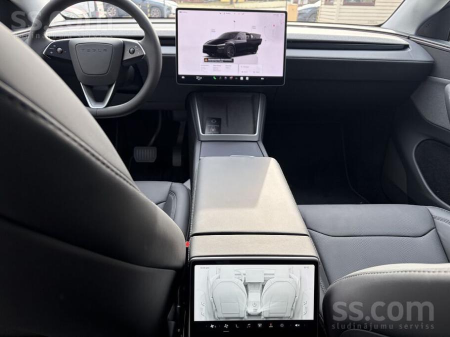 Черный Тесла Модель Y 2025 в Рига, объемом двигателя 0.00 л и пробегом 7 тыс. км за 51800 €, фото 6 на AUTOMOTO.COM.LV