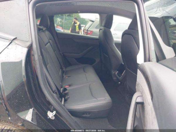 Black Tesla Model Y 2026 in Klaipeda, with an engine capacity of 0.00 L and mileage of 17 thousand km for 18950 €, photo 8 on AUTOMOTO.COM.LV