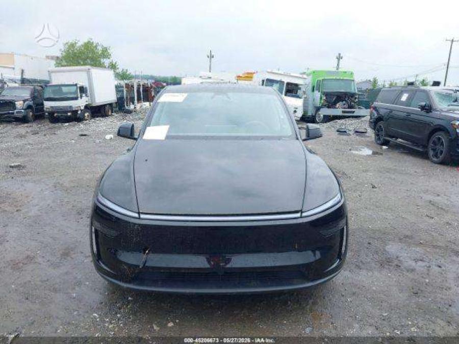 Melns Tesla Model Y 2026 Klaipėda, ar dzinēja tilpumu 0.00 L un nobraukumu 17 tūkst. km par 18950 €, foto 13 vietnē AUTOMOTO.COM.LV