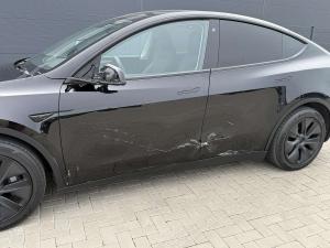 Melns Tesla Model Y 2022 Kauņa, ar dzinēja tilpumu 0.00 L un nobraukumu 62 tūkst. km par 17500 €, foto 6 vietnē AUTOMOTO.COM.LV