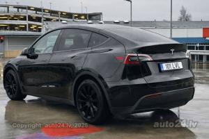 Melns Tesla Model Y 2022 Tallina, ar dzinēja tilpumu 0.00 L un nobraukumu 73 tūkst. km par 33900 €, foto 5 vietnē AUTOMOTO.COM.LV