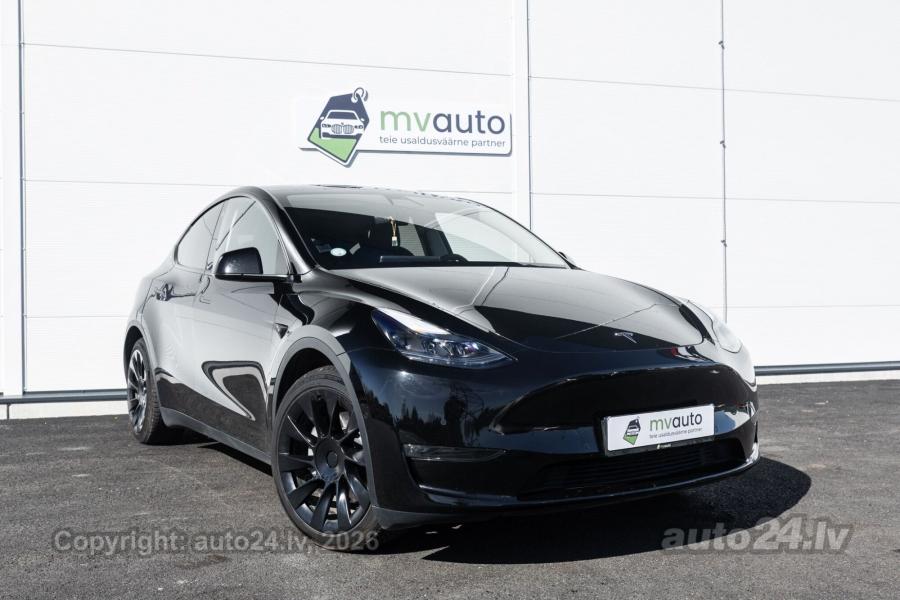 Black Tesla Model Y 2022 in Tallinn, with an engine capacity of 0.00 L and mileage of 73 thousand km for 31990 €, photo 6 on AUTOMOTO.COM.LV