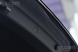 Melns Tesla Model Y 2022 Rīga, ar dzinēja tilpumu 0.00 L un nobraukumu 40 tūkst. km par 34800 €, foto 9 vietnē AUTOMOTO.COM.LV