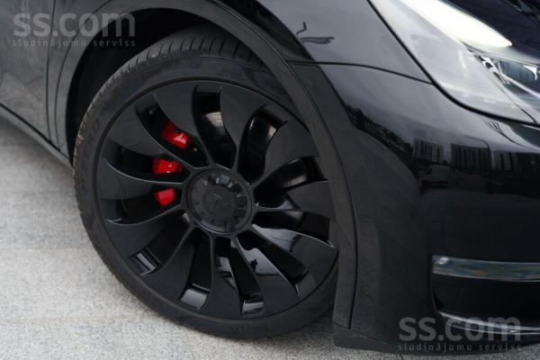 Melns Tesla Model Y 2022 Rīga, ar dzinēja tilpumu 0.00 L un nobraukumu 40 tūkst. km par 34800 €, foto 11 vietnē AUTOMOTO.COM.LV