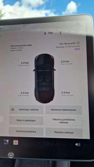 Black Tesla Model Y 2023 in Kaisiadorys, with an engine capacity of 0.00 L and mileage of 54 thousand km for 27900 €, photo 27 on AUTOMOTO.COM.LV