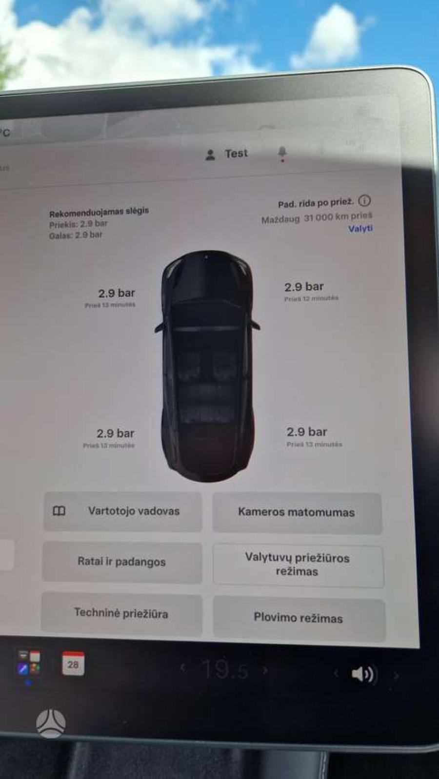 Black Tesla Model Y 2023 in Kaisiadorys, with an engine capacity of 0.00 L and mileage of 54 thousand km for 27900 €, photo 27 on AUTOMOTO.COM.LV