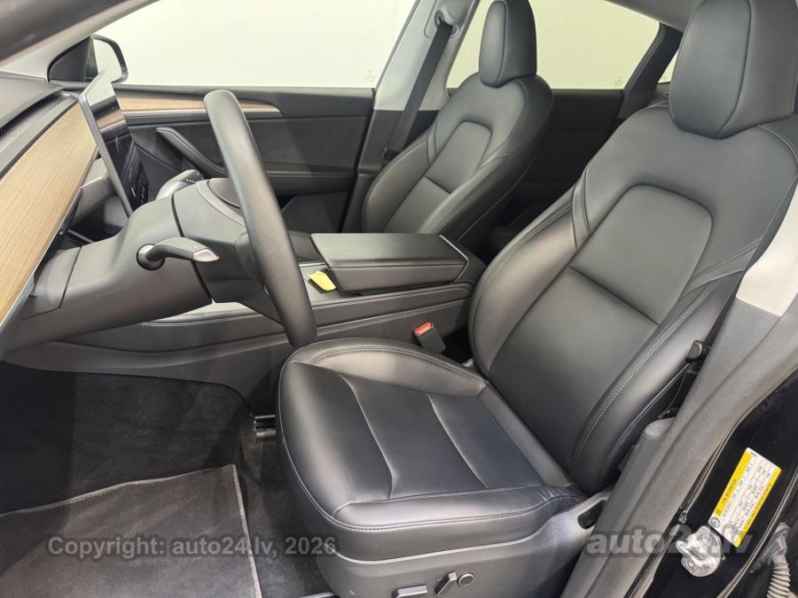 Melns Tesla Model Y 2022 Tallina, ar dzinēja tilpumu 0.00 L un nobraukumu 46 tūkst. km par 36900 €, foto 11 vietnē AUTOMOTO.COM.LV