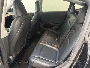 Melns Tesla Model Y 2022 Tallina, ar dzinēja tilpumu 0.00 L un nobraukumu 46 tūkst. km par 36900 €, foto 14 vietnē AUTOMOTO.COM.LV