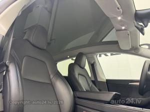 Melns Tesla Model Y 2022 Tallina, ar dzinēja tilpumu 0.00 L un nobraukumu 46 tūkst. km par 36900 €, foto 15 vietnē AUTOMOTO.COM.LV