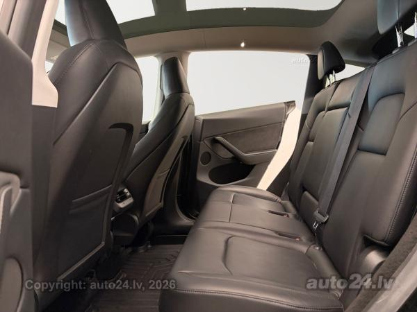 Tesla Model Y 2022 Tallina vietnÄ Melns Tesla Model Y 2022 Tallina, ar dzinÄja tilpumu 0.00 L un nobraukumu 70 tÅ«kst. km par 37900 ā¬, foto 7 vietnÄ AUTOMOTO.COM.LV